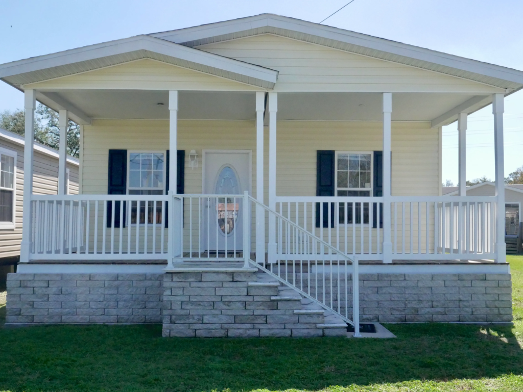 "The Zephyr" – Jacobsen Model Home | Suncrest Homes